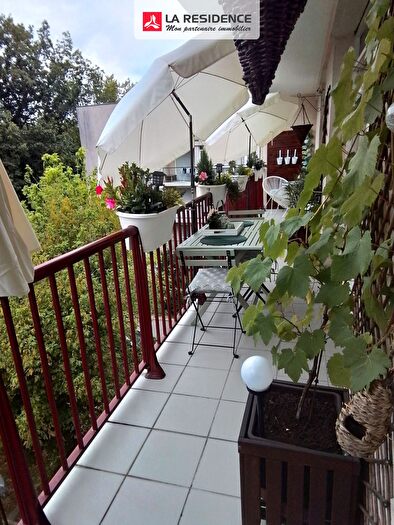 Appartement à vendre - Vélizy-Villacoublay - 4 pièces - 2 chambres