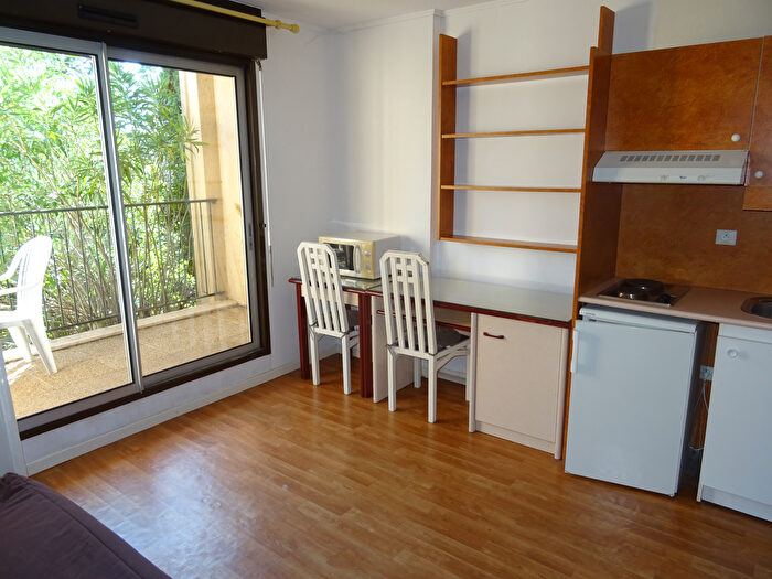 Appartement à louer - Montpellier, Hôpitaux, Facultés - 1 pièce