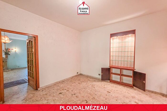 Maison à vendre - Ploudalmézeau - 5 pièces - 4 chambres
