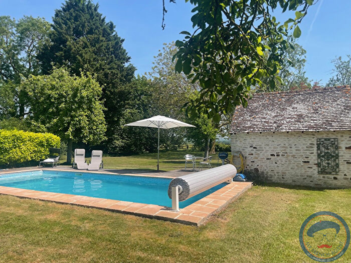 Maison 7 pièces à Tournai-sur-Dive, à vendre