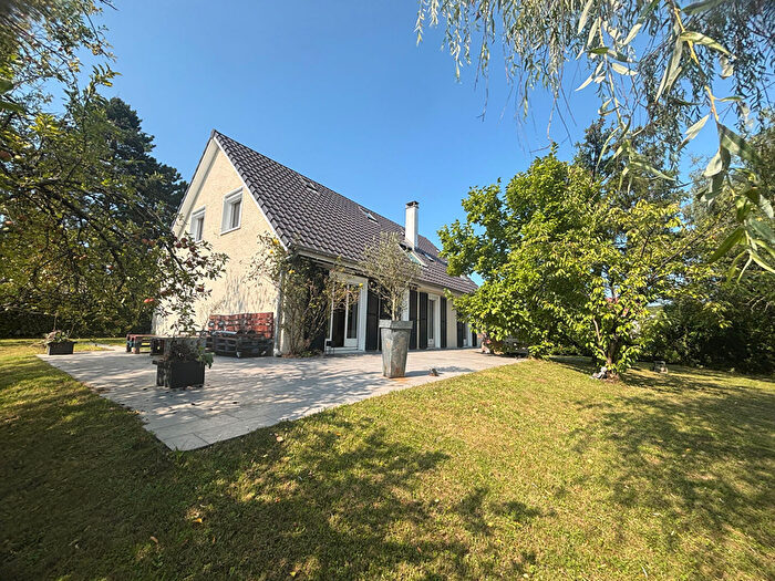 Maison à vendre - Saint-Witz - 8 pièces - 5 chambres