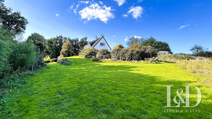 Maison à vendre - Sizun - 7 pièces - 4 chambres