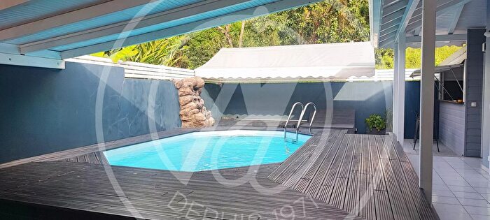 Maison à louer - Morne-à-lEau - 5 pièces - 3 chambres