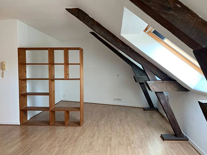 Appartement 2 pièces à Centre Ville, Saint-Quentin, à louer