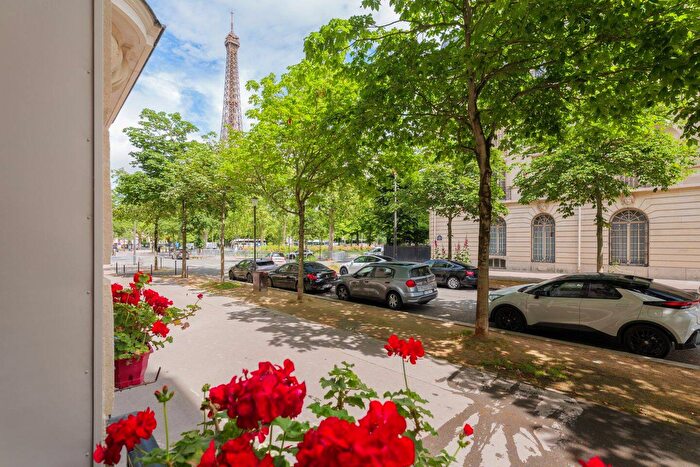 Appartement 4 pièces à Gros Caillou, Paris 7ème arrondissement, à louer