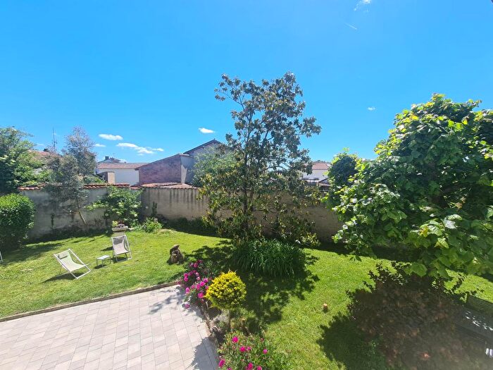 Maison à vendre - Craintilleux - 8 pièces - 5 chambres