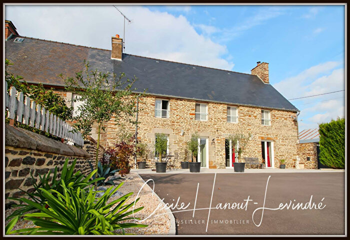Maison à vendre - Aucey-la-Plaine - 10 pièces - 6 chambres
