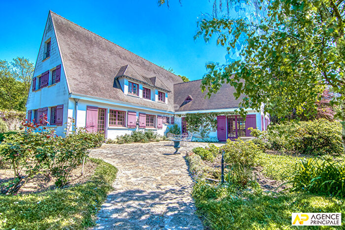 Maison à vendre - Le Chesnay, Pré-Vert - 14 pièces - 12 chambres