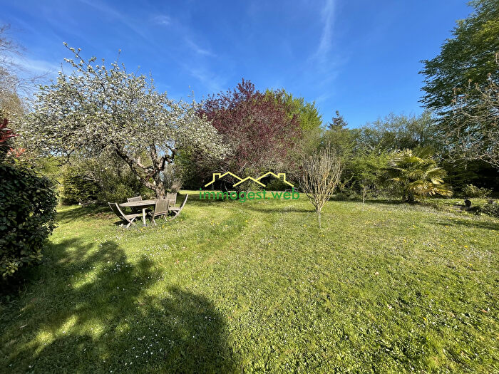 Maison à vendre - Neuilly-en-Thelle - 6 pièces - 4 chambres