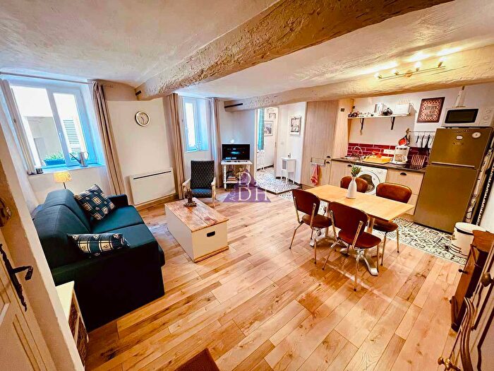 Vieille Ville, Hyères - Appartement 1 pièce à louer