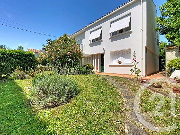 Maison 6 pièces à Rochefort, Rochefort Ouest, à vendre