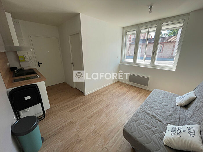 Appartement 1 pièce à Albi, Centre-ville, à louer