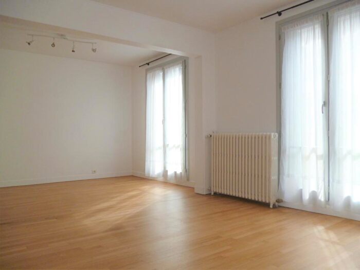 Appartement à louer - Orléans, Cathédrale, Jeanne dArc - 3 pièces - 2 chambres