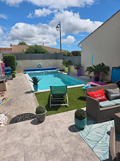 Maison à vendre - Saint-Nazaire-dAude - 4 pièces - 3 chambres