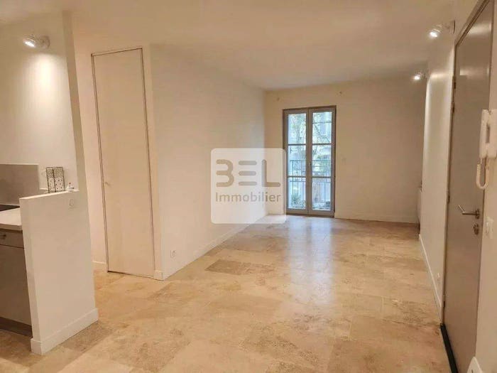 Appartement 3 pièces à louer à Saint-Quentin-la-Poterie