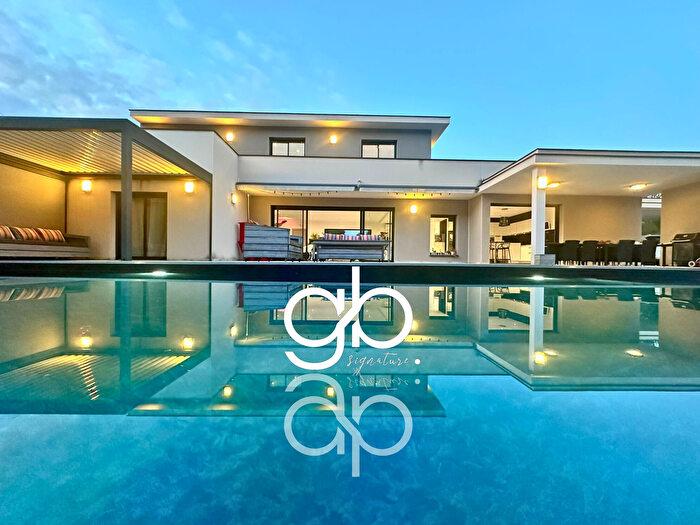 Maison à vendre - Saint-Clément-de-Rivière - 6 pièces - 5 chambres