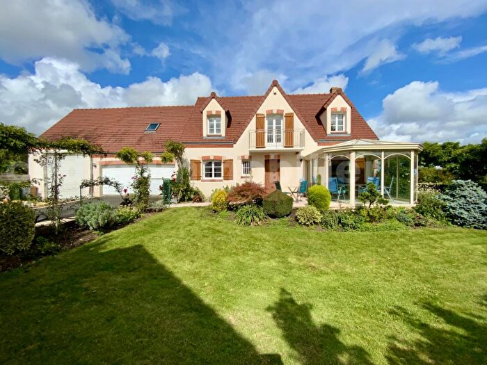 Maison à vendre - Saint-Denis-en-Val - 7 pièces - 5 chambres