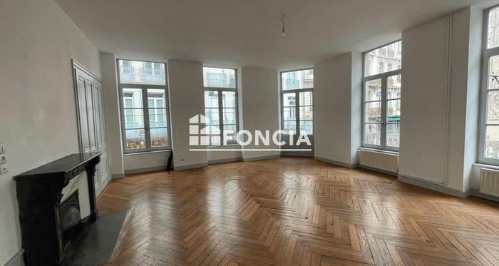 Hyper Centre-Vieille Ville, Saint-Étienne - Appartement 5 pièces à louer