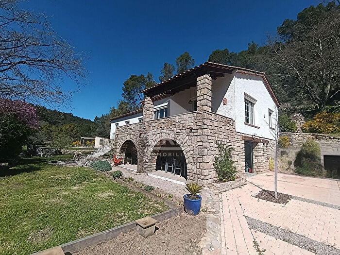 Maison à vendre - Le Luc - 5 pièces - 4 chambres