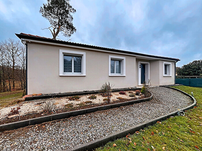 Maison à vendre - Ambazac - 6 pièces - 4 chambres