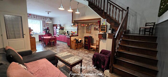 Maison à vendre - Sauzet - 7 pièces - 4 chambres