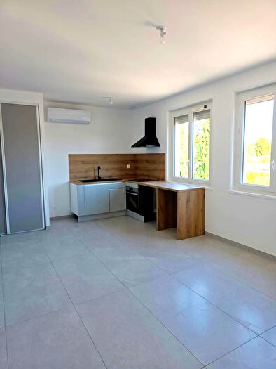 Appartement à louer - Montélimar, Cabiac, Montlouis, Margerie, Chapellerie - 4 pièces - 3 chambres