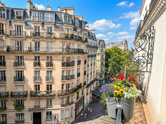 Appartement à vendre - Paris e , Montmartre, Sacré Coeur, Abbesses - 2 pièces - 1 chambre