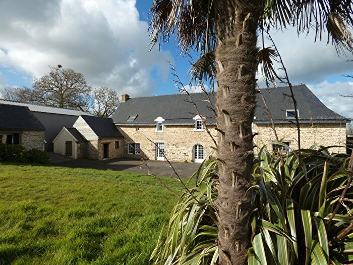 Maison à vendre - Plestan - 9 pièces - 5 chambres