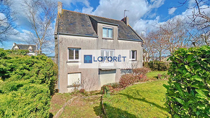 Maison à vendre - Saint-Renan - 7 pièces - 6 chambres