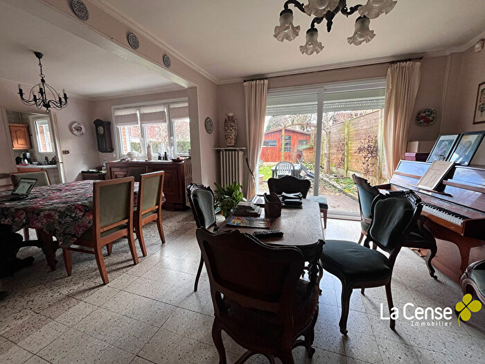 Maison à vendre - Lesquin - 6 pièces - 5 chambres