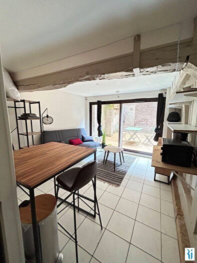 Vieux Marché-Cathédrale, Rouen : Appartement 1 pièce à louer
