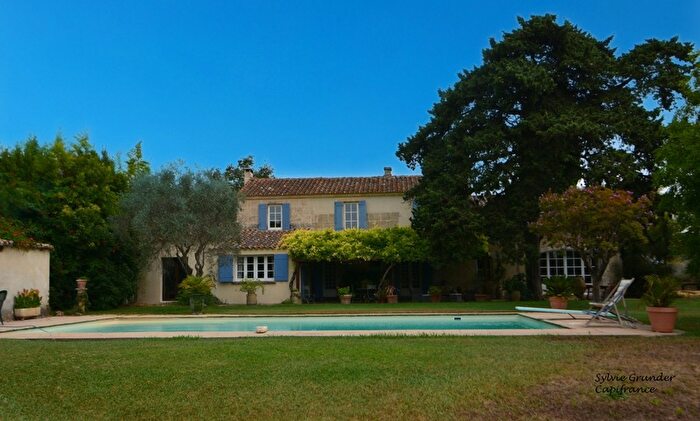 Maison 7 pièces à vendre - Arles, Pont de Crau, Moulès