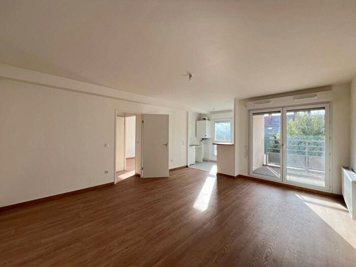 Appartement à louer - Petit Noisy, Noisy-le-Sec - 3 pièces - 2 chambres