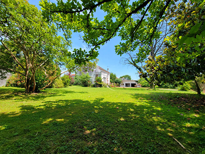 Maison à vendre - Pau, Le Hameau - 7 pièces - 5 chambres