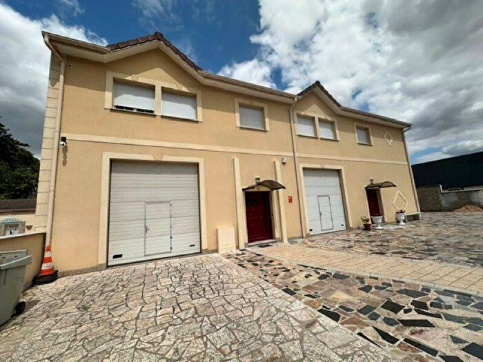 Grisy-Suisnes : Appartement 3 pièces à louer