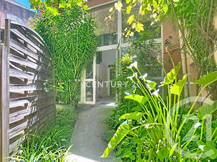 Aubagne, Centre-ville, Beaumond : Maison 3 pièces à vendre
