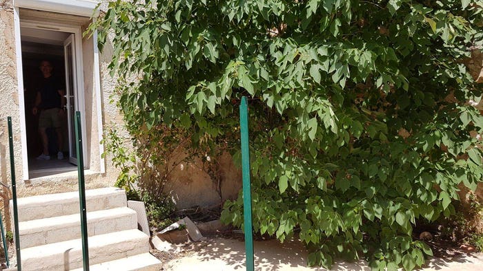Saint-Saturnin-lès-Avignon - Maison 4 pièces à louer