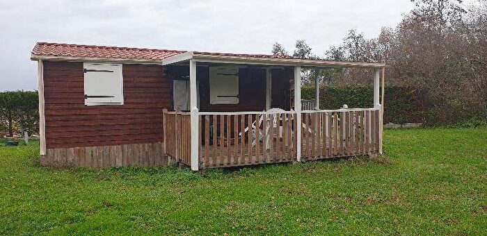 Maison à louer - Ambarès-et-Lagrave - 2 pièces - 1 chambre