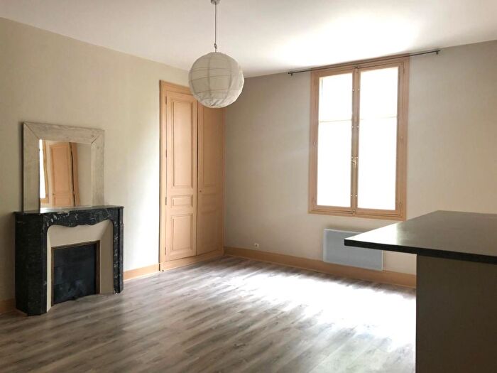 Appartement à louer - Tours, Grammont - 1 pièce