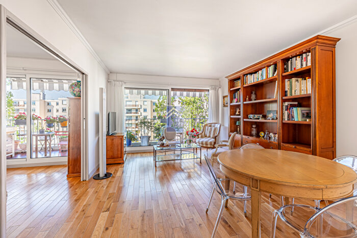 Appartement 3 pièces à Levallois-Perret, Front de Neuilly, à vendre