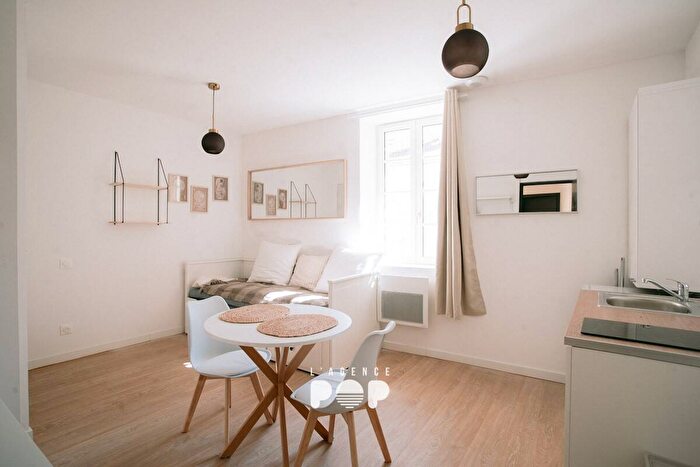 Puy-Saint Font, Périgueux - Appartement 1 pièce à louer