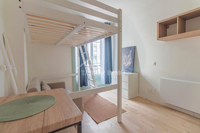 Villeurbanne, Charmettes : Appartement 1 pièce à louer