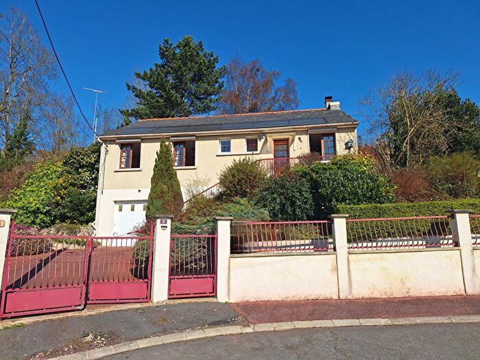 Maison à vendre - La Chapelle-Yvon - 4 pièces - 3 chambres