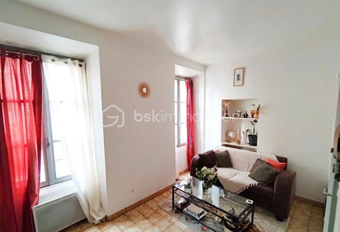 Appartement 2 pièces à Aubenas, Centre-ville, à vendre