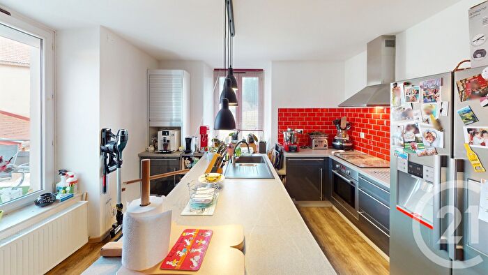 Maisons à vendre et appartements à louer - 3