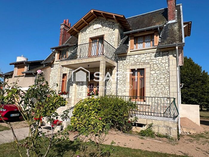 Maison à vendre - Port-de-Piles - 8 pièces - 4 chambres