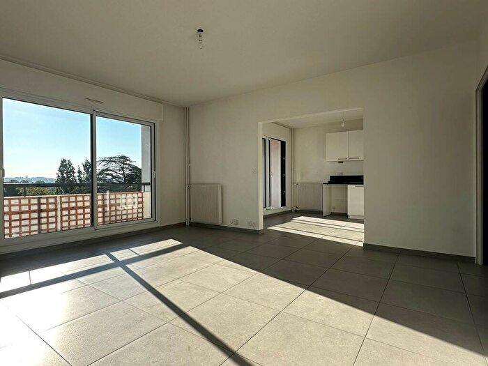 Appartement 4 pièces à louer à Écully