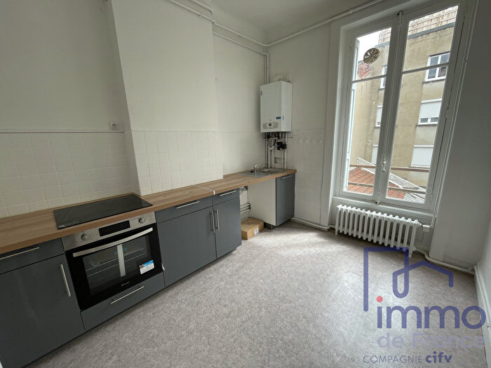 Maisons à vendre et appartements à louer - 3