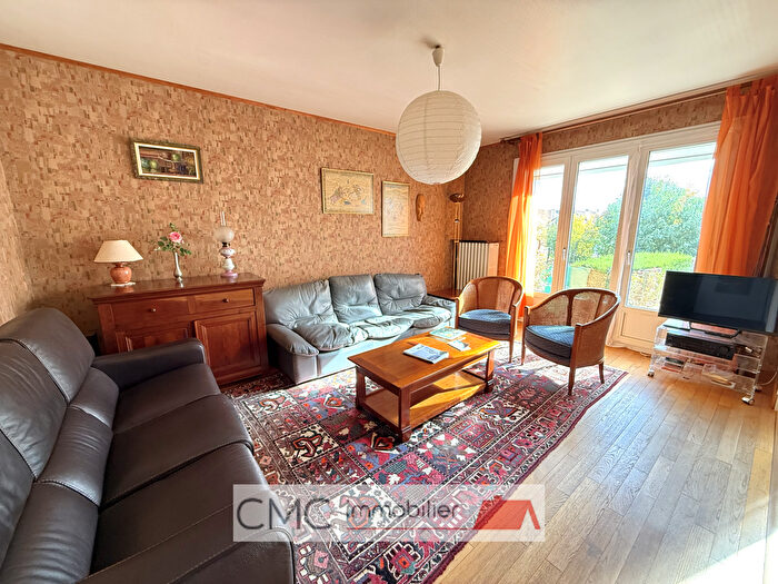 Maison à vendre - Luisant - 5 pièces - 3 chambres