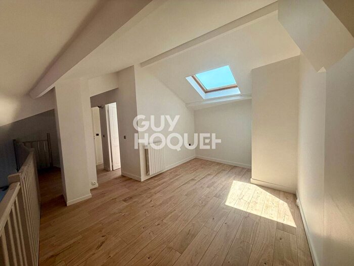 Appartement à louer - Trivaux-La Garenne F, Clamart - 5 pièces - 2 chambres